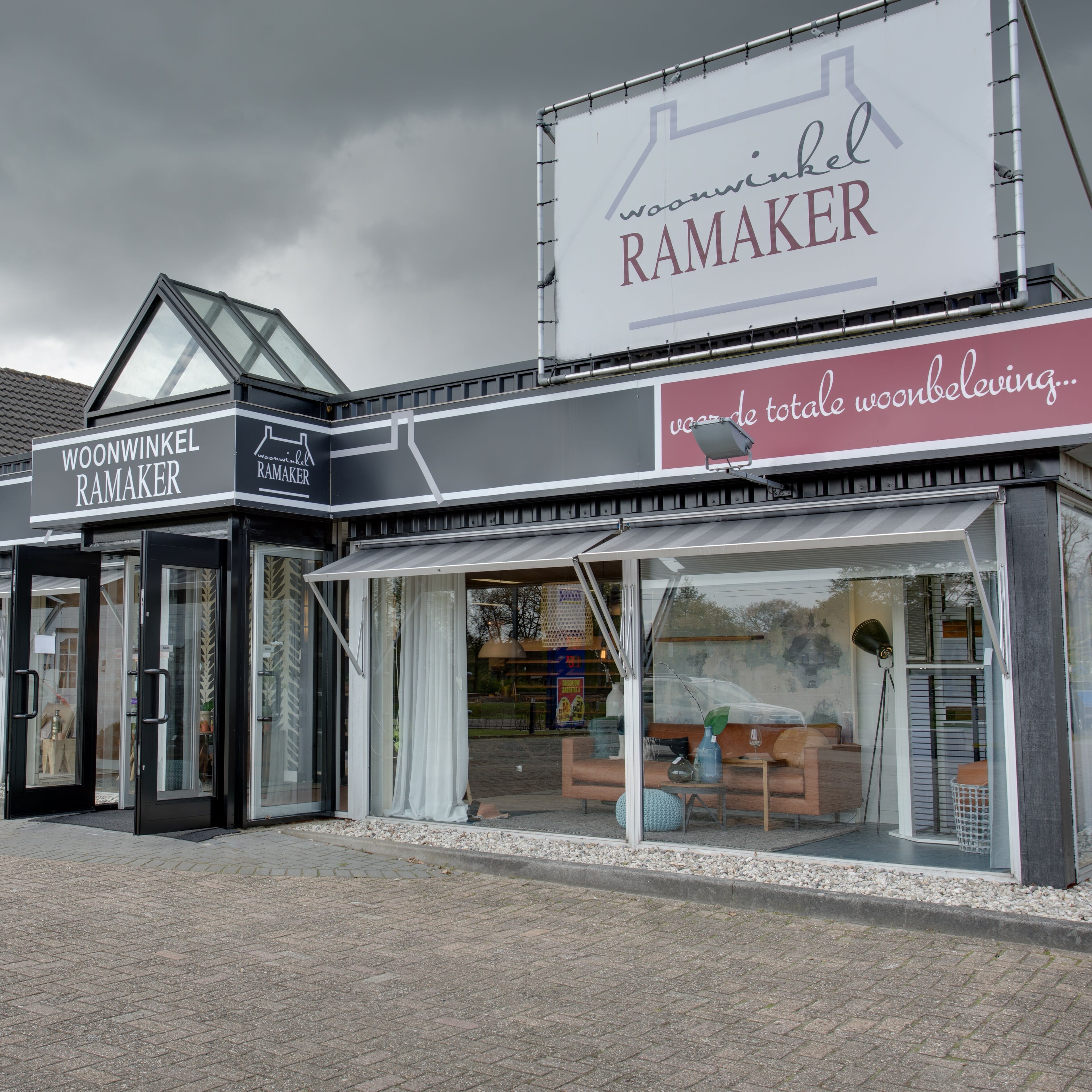 Raamdecoratie van Ramaker uit Hardenberg - Zonnelux