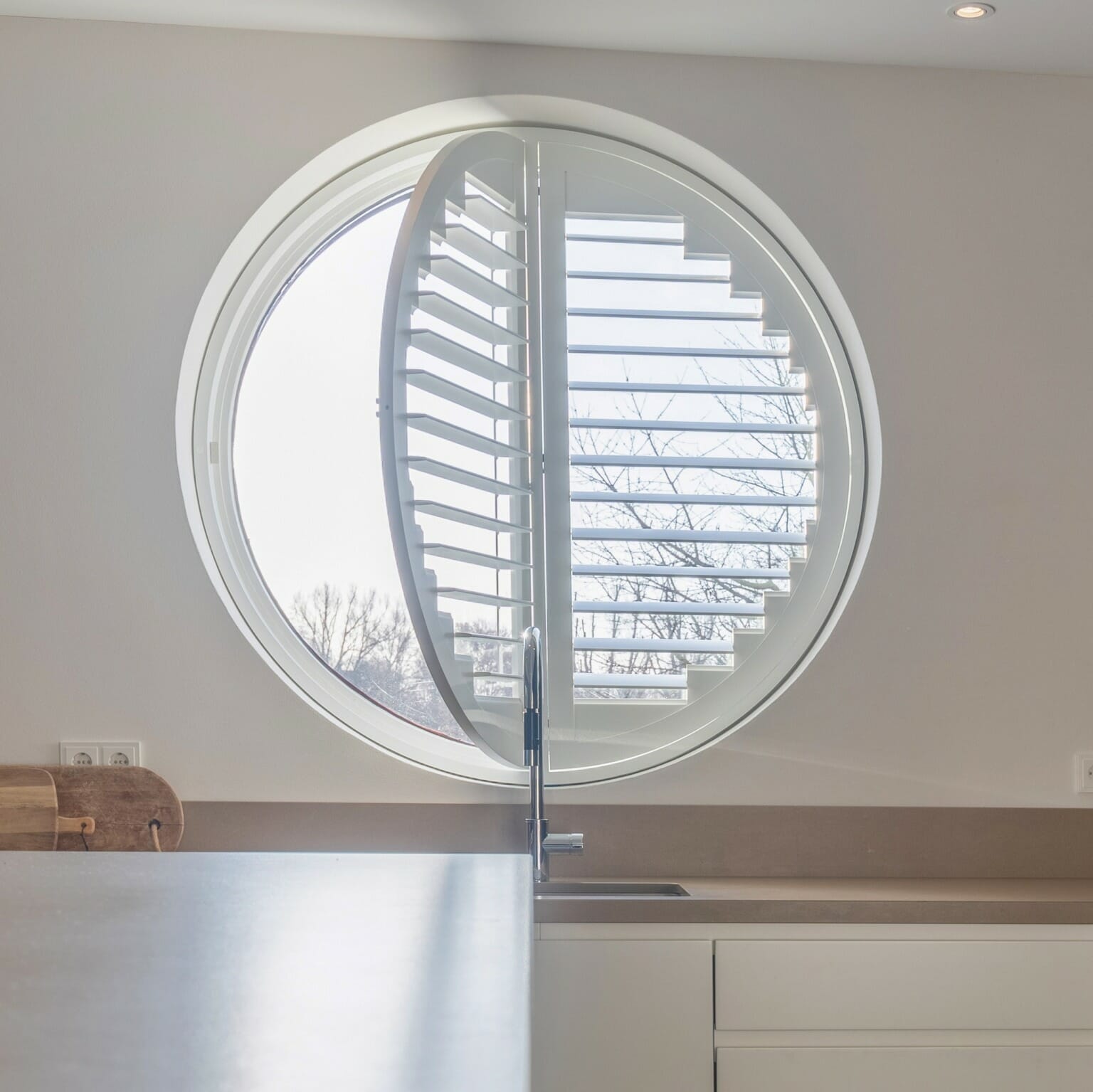 Raambekleding voor allerlei raamtypes - Zonnelux