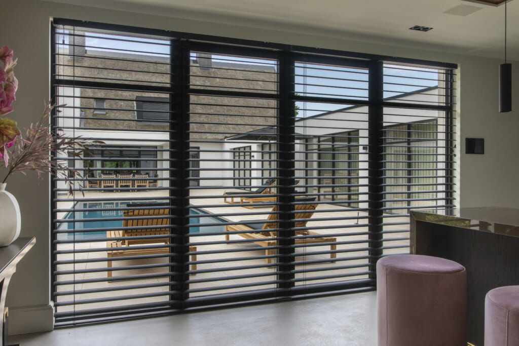 Extra lichtinval met Megaview® jaloezieën - Zonnelux